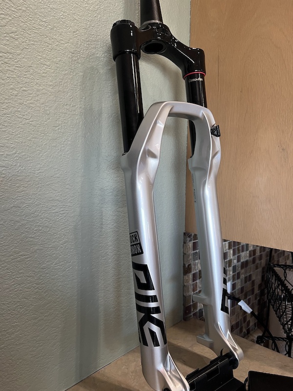 2021 NEW Rockshox Pike Ultimate 140mm 51 Offset For Sale