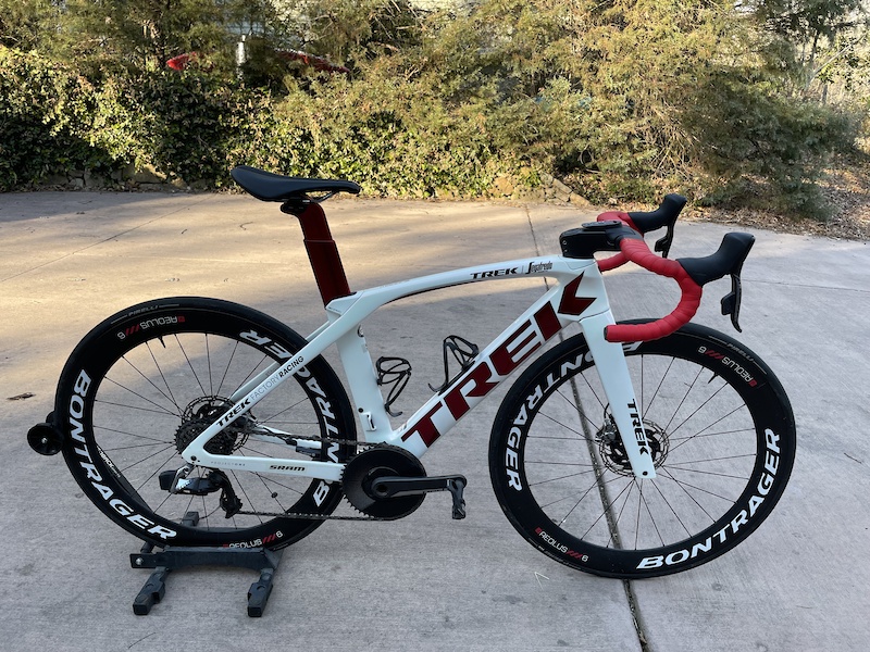 2020 Trek Madone SLR9 SRAM Red eTap AXS Project One 52 For Sale