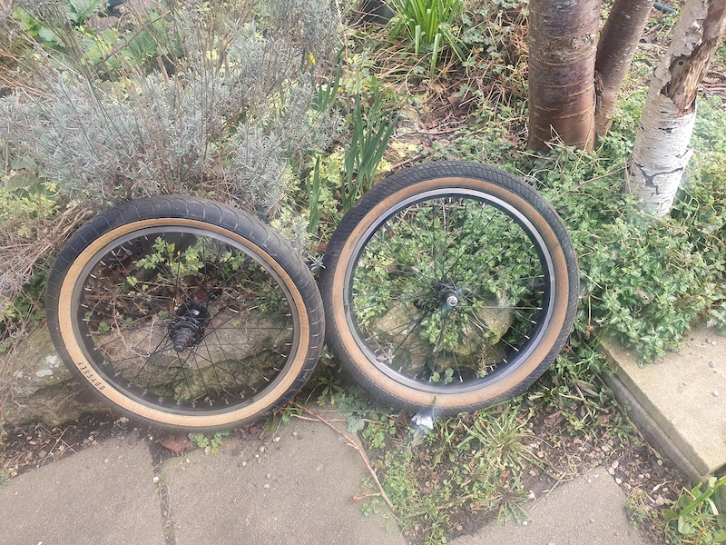 20" bmx wheels and tyres For Sale