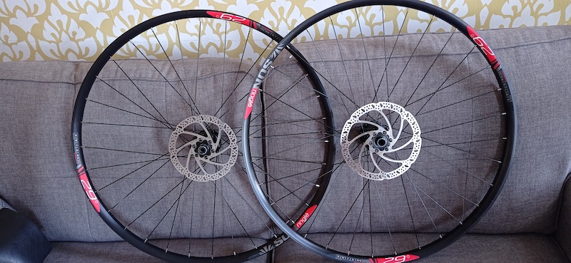 Sun Ringle Duroc 30 wheelset, 29" boost, HG driver For Sale