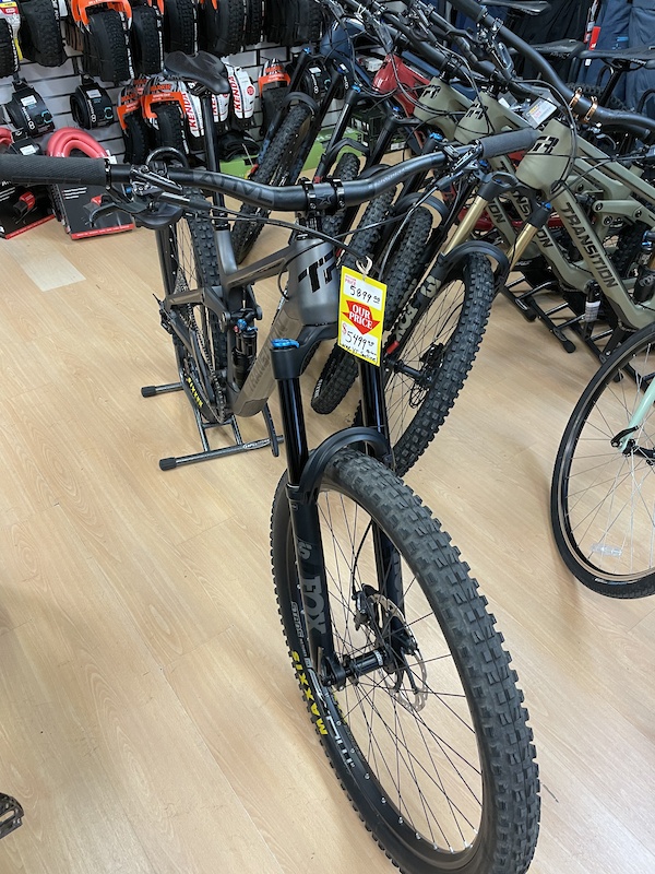2022 Transition Sentinel Carbon Large, XT, Ti Grey For Sale