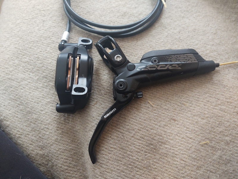 2022 New SRAM CODE R 4-piston Disc brakes, F + R For Sale