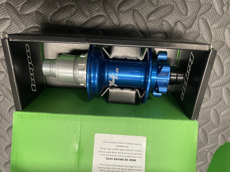 2022 Hope pro4 blue rear hub 12x148 xd drive 32h For Sale