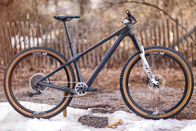 2022 Yeti ARC Large 29 Pike X01 DT 1501 Carbon Wheels For Sale 2022 Yeti ARC Large 29 Pike X01 DT 1501 Carbon Wheels For Sale