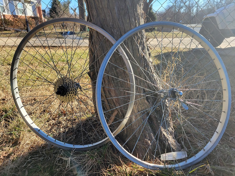 Araya VP-20 26" rims w Acera X hubs For Sale