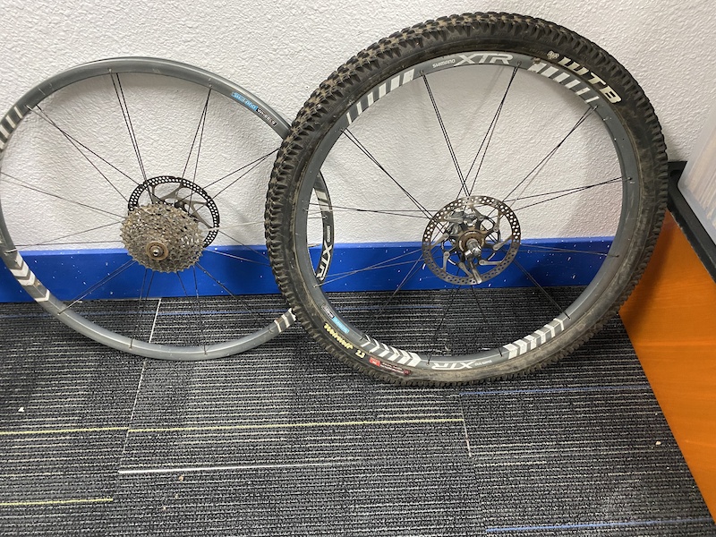 2004 Shimano XTR 26in Wheel Set For Sale