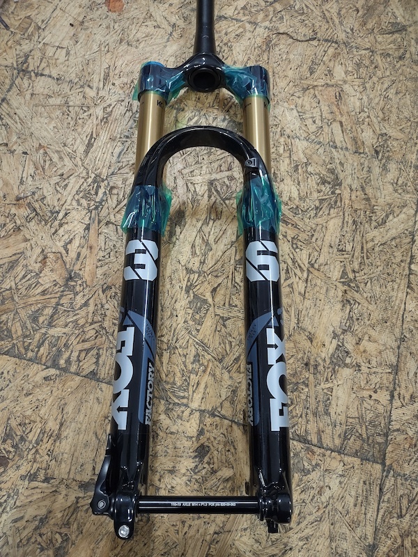 2022 Fox 36 FACTORY 36 FLOAT 29 160MM GRIP For Sale