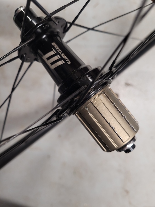 Wheelsmith Carbon rear wheel 700c For Sale