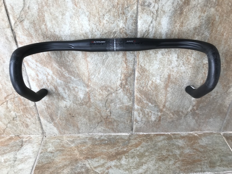 Like New Ritchey Super Logic II Carbon Handlebar 42cm For Sale