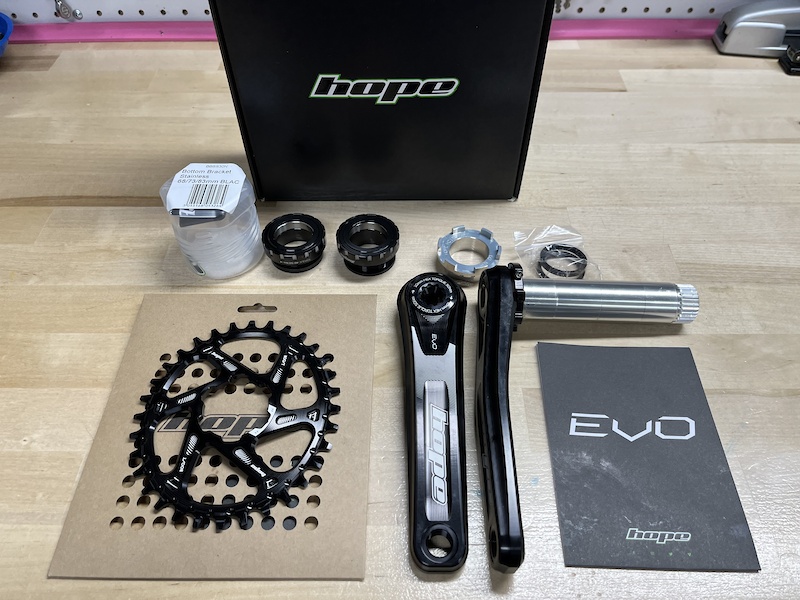 2022 Hope EVO Cranks 165mm Superboost w/BB & Chainring For Sale