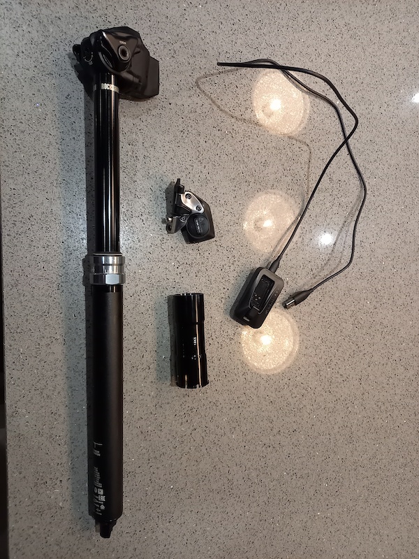 2021 Rockshox reverb axs 170mm 30.9 For Sale