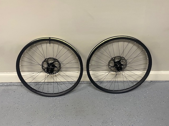 Industry nine wheels with Nextie Carbon Rims For Sale