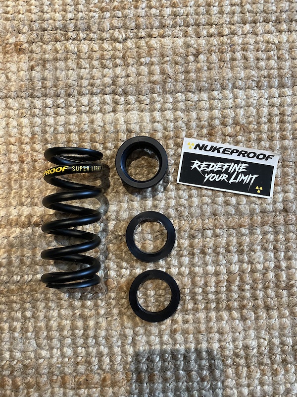 2021 Nukeproof Superlight Enduro Spring 47.5-65mm 550lbs For Sale