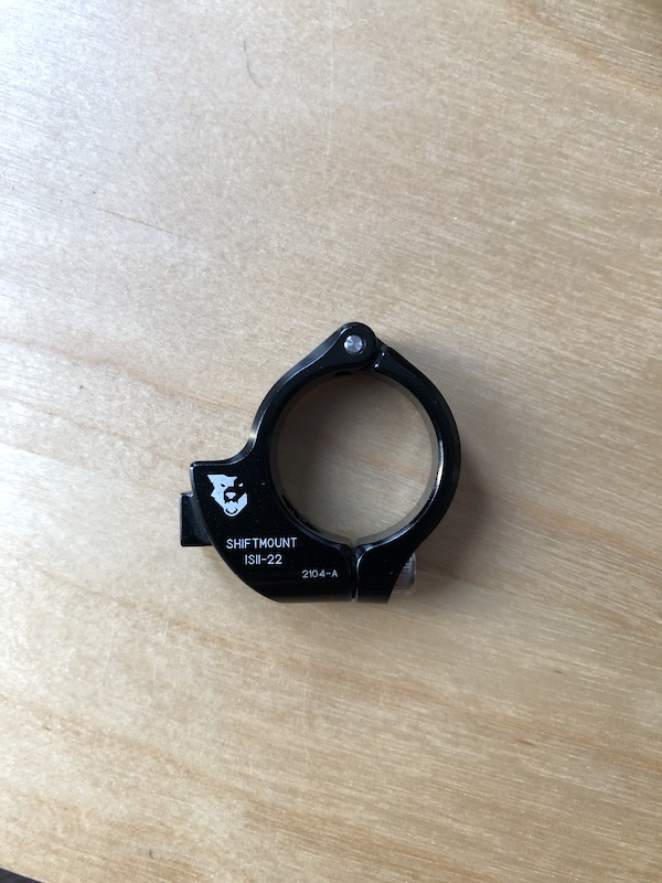 Wolf Tooth ShiftMount I-Spec II to 22mm bar clamp For Sale