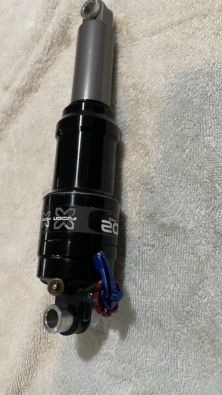 X-Fusion O2 Pro RLX Rear Shock For Sale