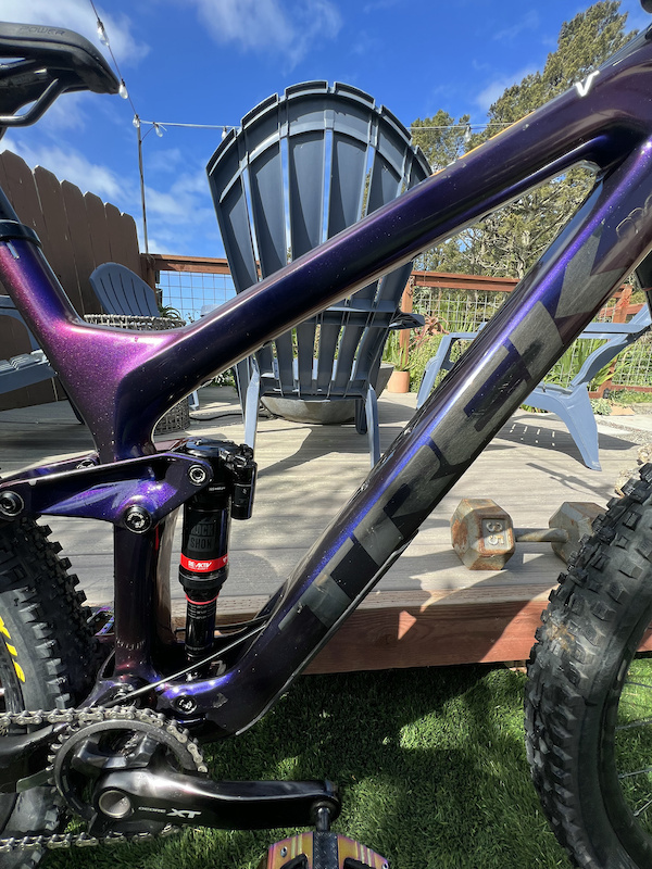 2020 Trek Slash 9.9 Project One Purple Haze Frame & Fork For Sale