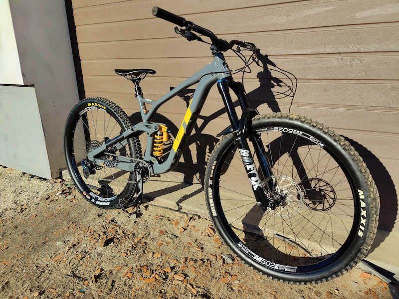 2021 Gt force Expert /ohlins fox 38/ sram code Dt swiss For Sale