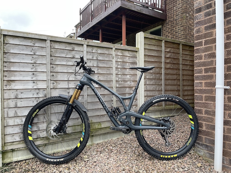 2019 Evil The Calling Size Medium For Sale