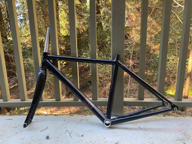 2019 Brand-X RD-01 Road Frame and Carbon Fork For Sale