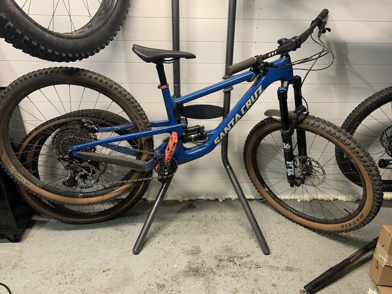 2020 Medium Santa Cruz Hightower V2- CASCADE LINK! For Sale