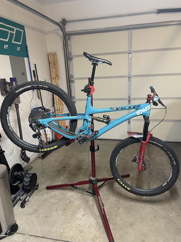 2018 Yeti Sb5 LR + XO1 AXS + Lyrik Ultimate For Sale