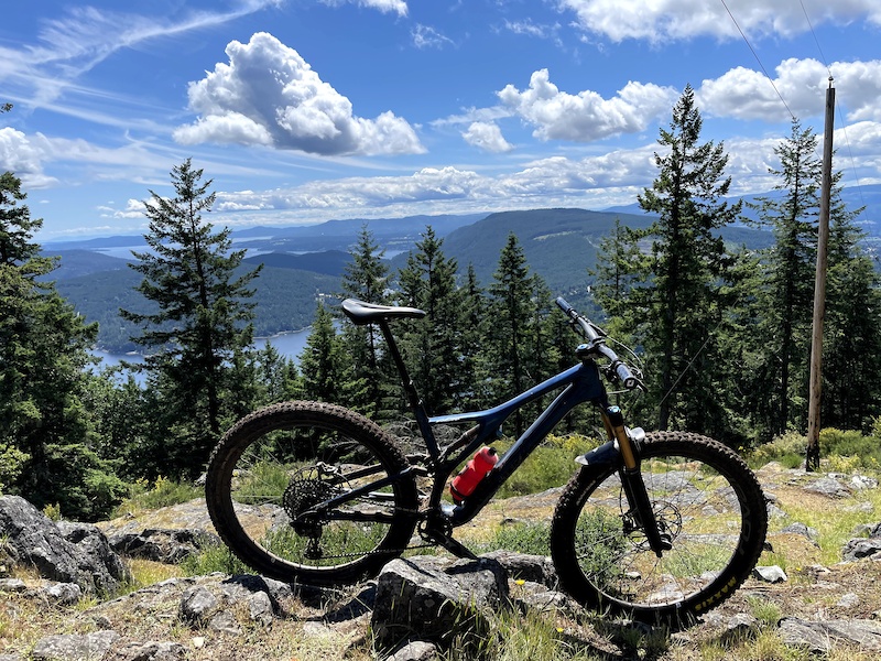 2019 Specialized Stumpjumper Pro with Upgrades For Sale