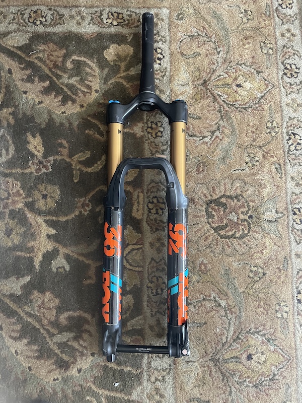 2018 Fox 36 Float Fit4. 27.5 boost. 160 mm For Sale
