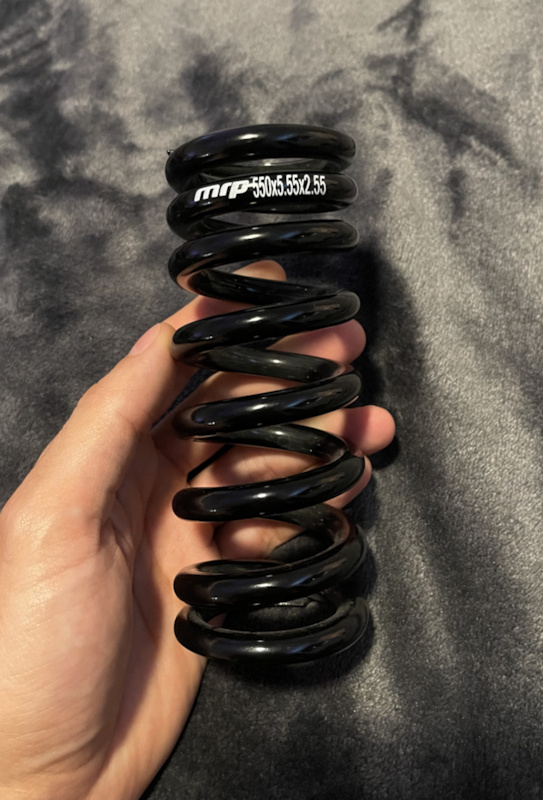 2021 MRP 550lb Progressive Spring - 550 x 5.55 x 2.55 For Sale