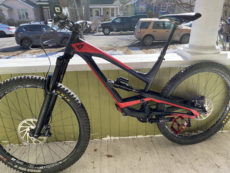 2018 XL YT Capra AL comp For Sale