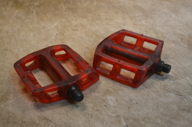 Like new Animal steven hamilton red pedals For Sale