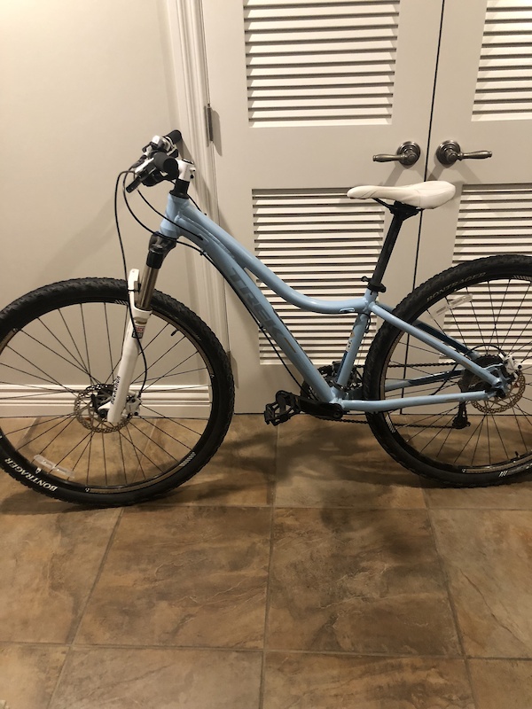 2013 Trek Cali S Women's For Sale