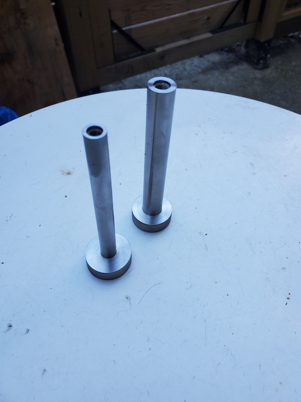 Fox Lower Leg Removal Tool Set For Sale