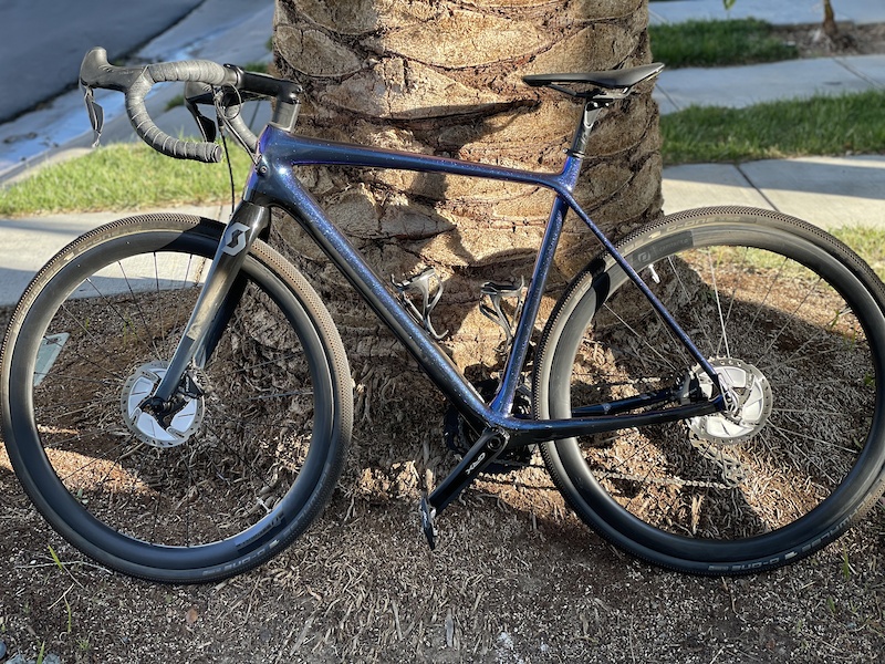 2020 Scott addict 10 medium For Sale