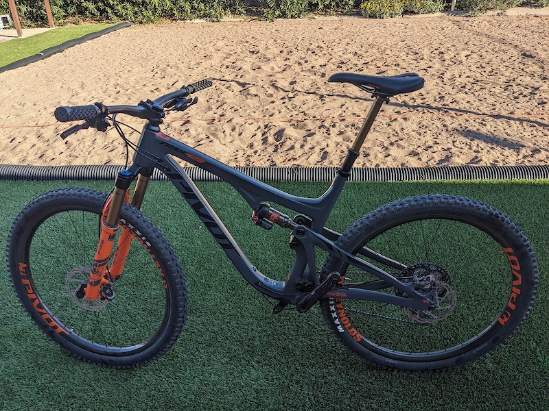 2020 Pivot Trail 429 Enduro XL For Sale