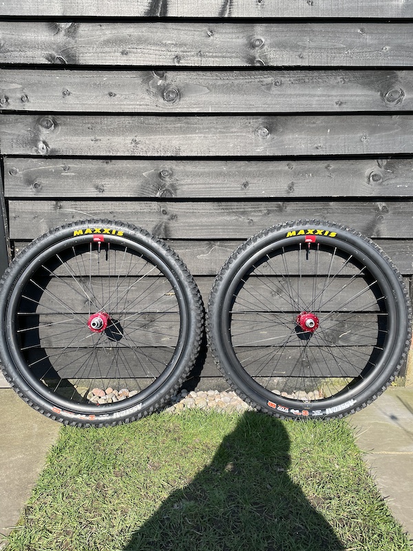 Santa Cruz Reserve Chris King wheelset For Sale