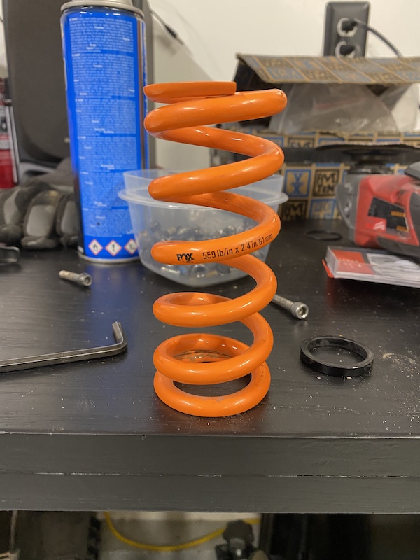 2021 Fox SLS 550lbx2.4in/61mm For Sale