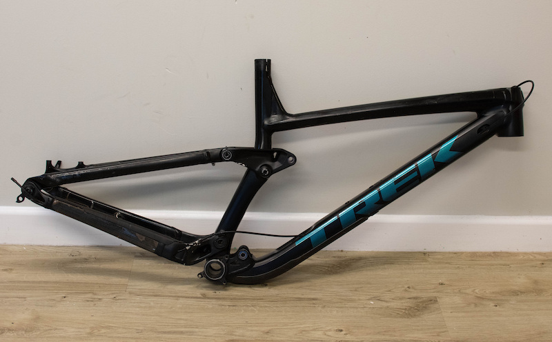 2020 Large Trek Slash frame alloy For Sale