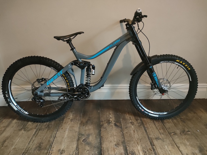 2018 Giant glory large 650b For Sale