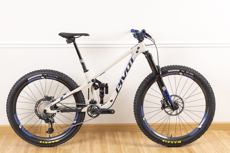 2021 Pivot Switchblade V2 Size Small For Sale