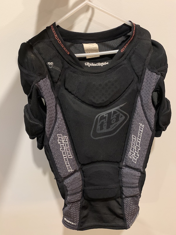 2018 Troy Lee Designs youth large HW body armour For Sale
