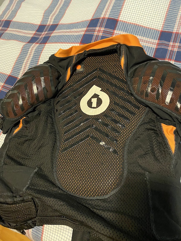 2018 (661) Evo Compression Jacket Shoulder/Spine Protection For Sale
