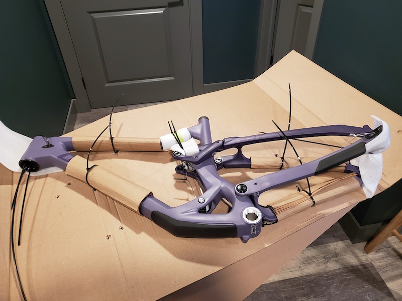 2021 Devinci Troy Carbon Large Frame For Sale