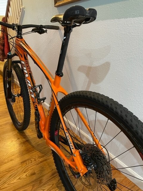 2013 Pivot LES for sale $2999 For Sale