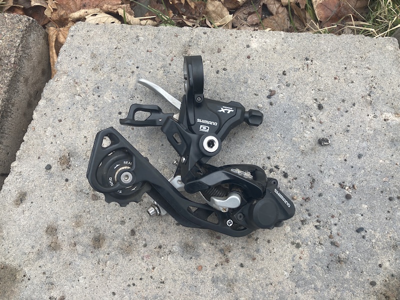 Shimano XT M786 rear derailleur/shifter combo - 10 spd For Sale
