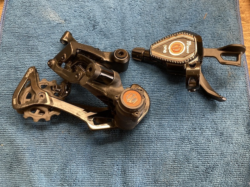Box One shifter and derailleur combo For Sale