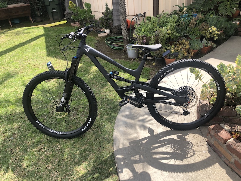 2021 YT Capra Pro AL 29 Black Magic Large For Sale