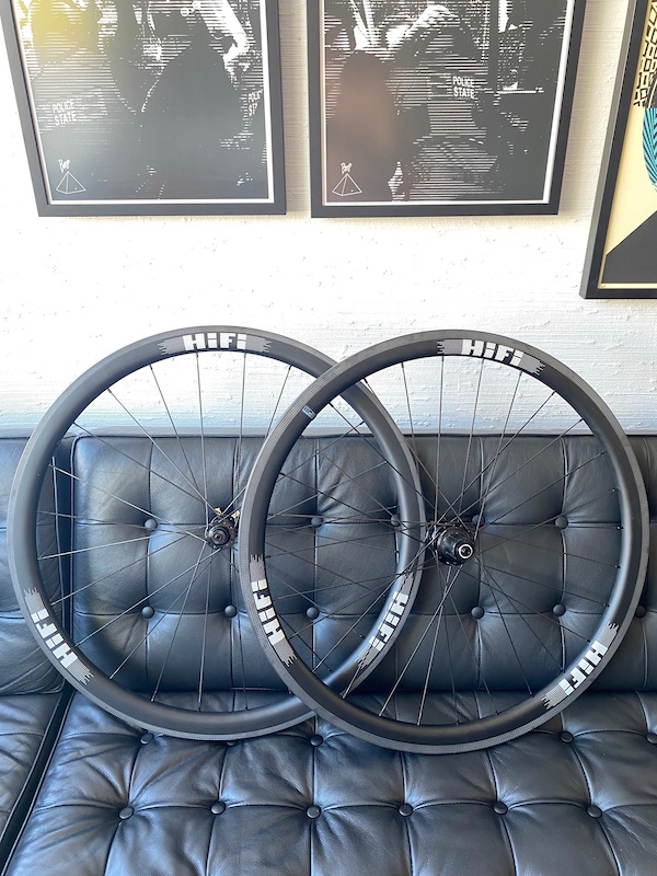 2020 New HIFI EP 38mm Carbon Tubular Wheels For Sale