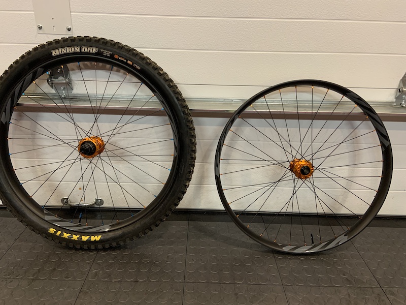 2020 Ibis S35 Carbon + Industry Nine (I9) Hydra Hubs For Sale