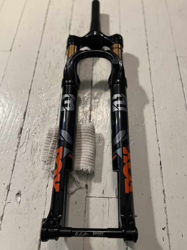 2021 Fox Factory 32 Step Cast Fork 100mm Black 110x15 For Sale