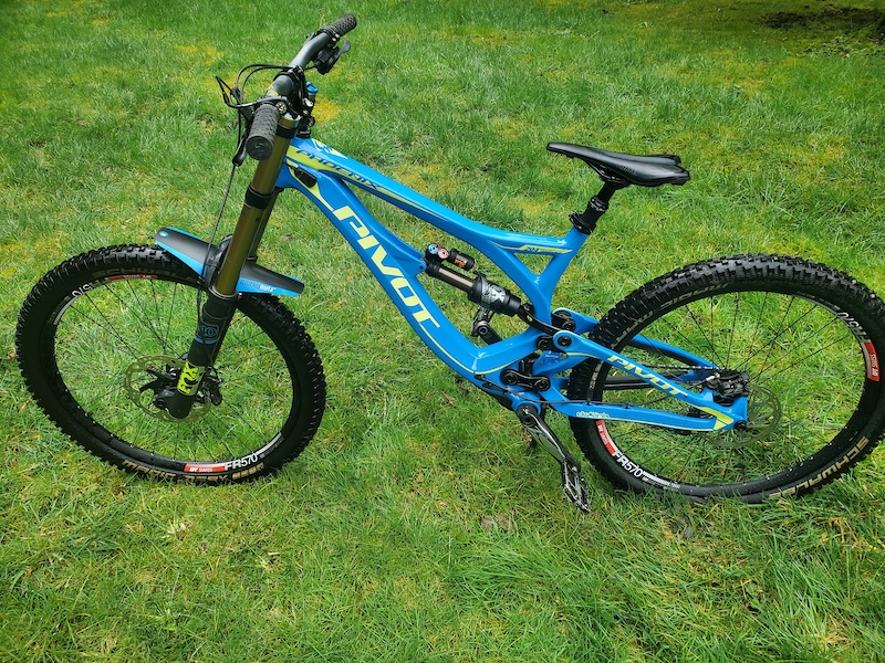 2017 Pivot Phoenix For Sale